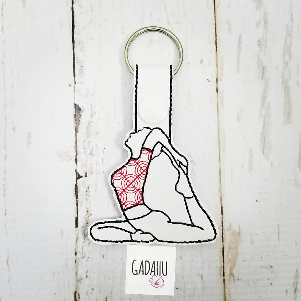 Yoga Girl Pigeon Pose Snap tab Key Fob ITH Embroidery Design file – Gadahu