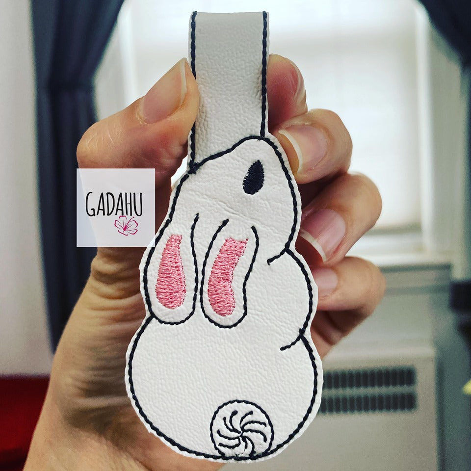 Cute Rabbit Snap tab Key Fob ITH Embroidery Design file – Gadahu